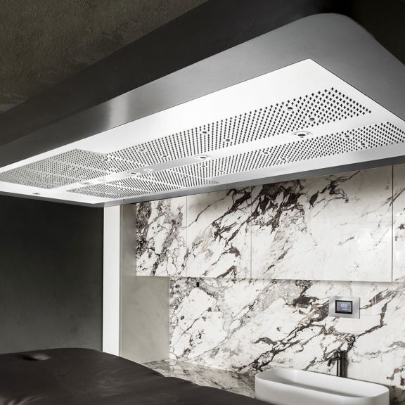 Horizontal massage showers | Horizontal Shower